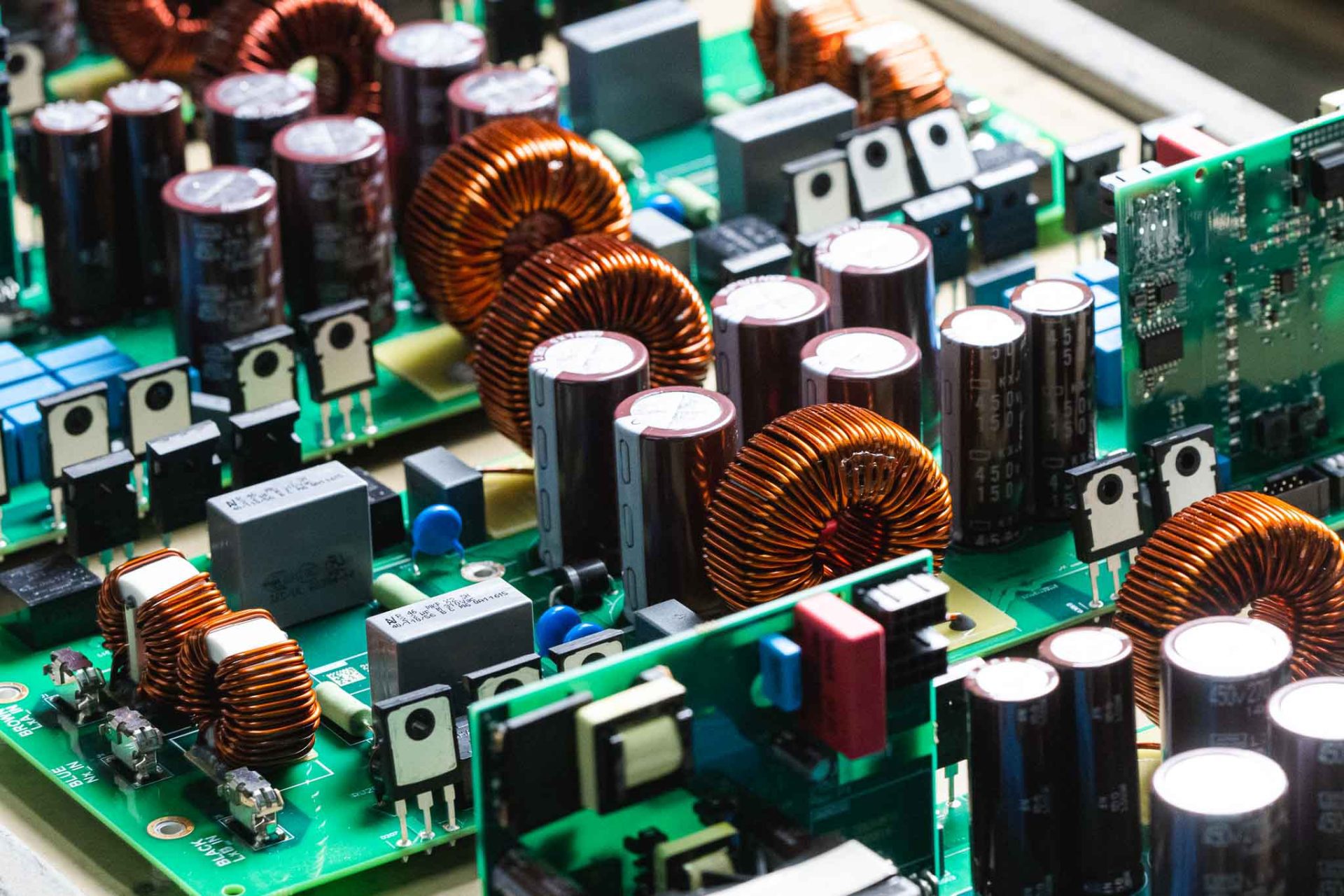 HANZA Electronics Prabuty - HANZA