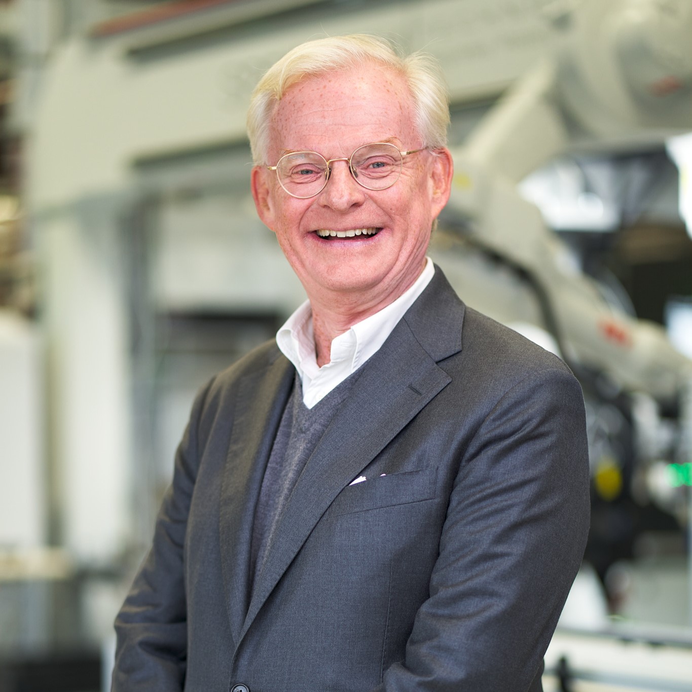 Investor Relations - Financial reports & information - HANZA